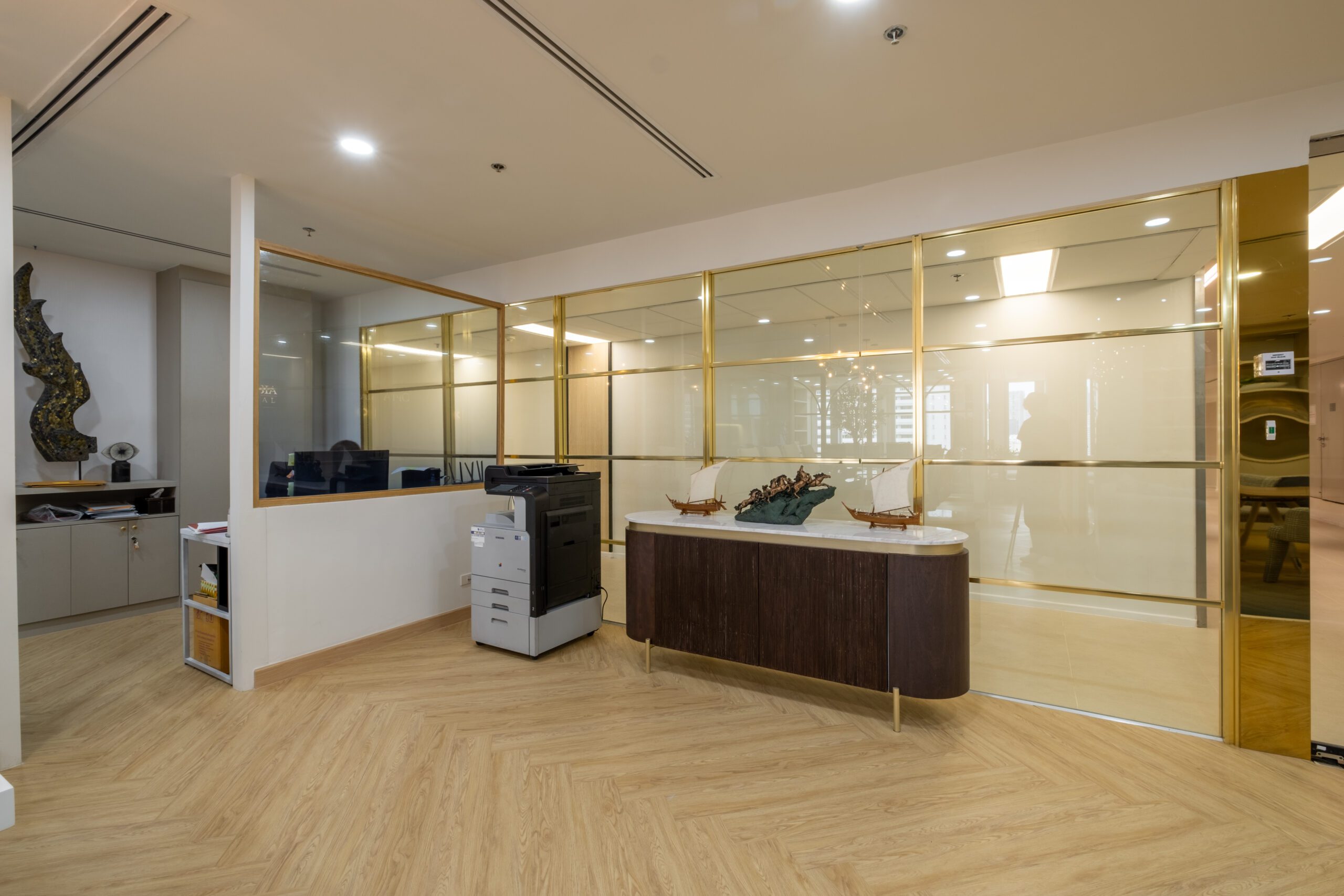 3BS ออกแบบตกแต่งภายใน รีโนเวท จัดพร็อพตกแต่ง และสั่งทำเฟอร์นิเจอร์ ...